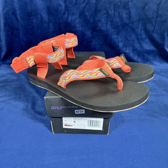Teva | Shoes | Teva Original T153651srv Sandal Womens 9 Orange ...